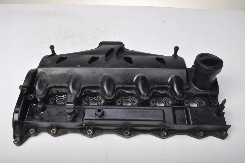 VOLVO V70 2.4 D5 POKRYWA ZAWORÓW KOLEKTOR 30743258 - 13804339671 ...