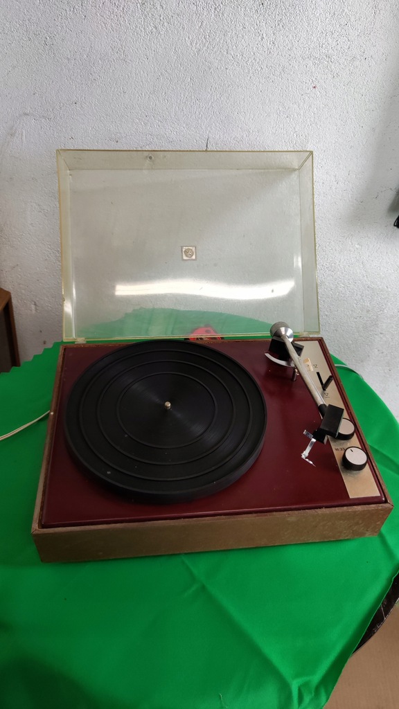Stary gramofon uszkodzony - 12771176137 - oficjalne archiwum Allegro Stary gramofon uszkodzony - 12771176137 - oficjalne archiwum Allegro