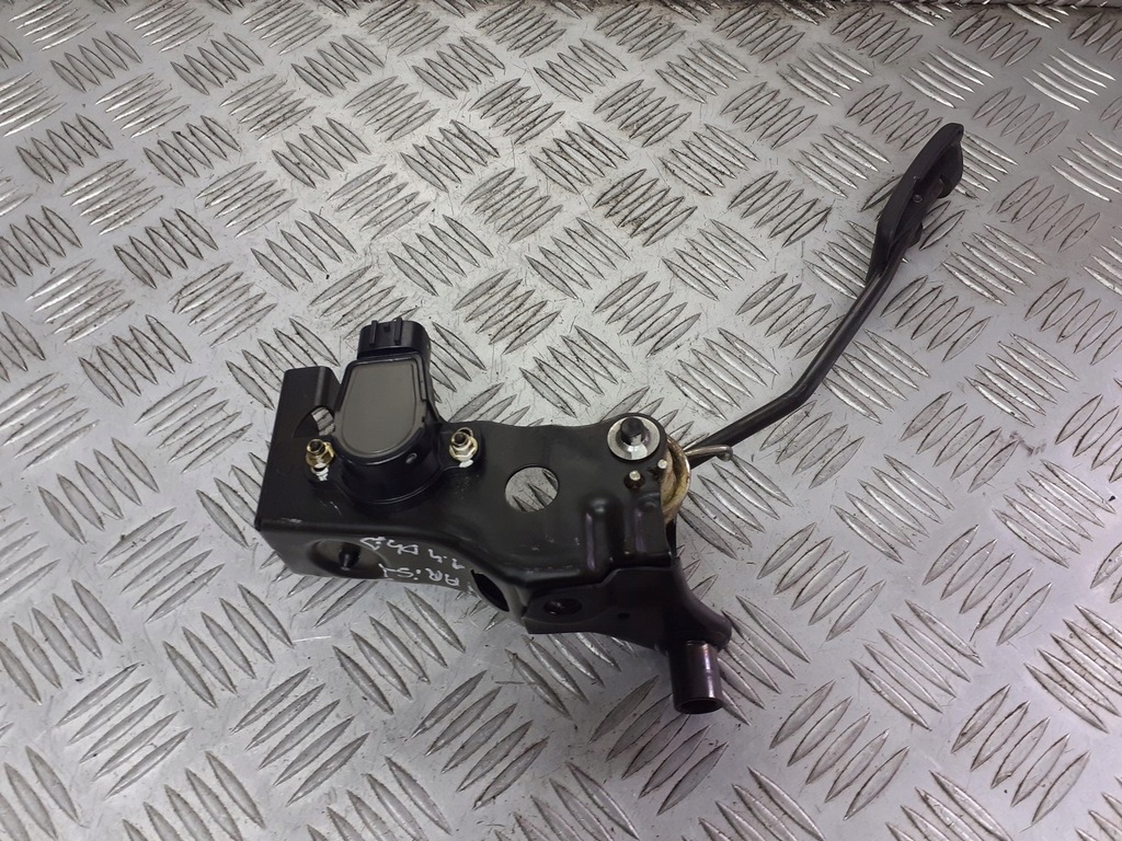 POTENCJOMETR GAZU TOYOTA YARIS I 1.4 D4D - 12700876528 - oficjalne ...
