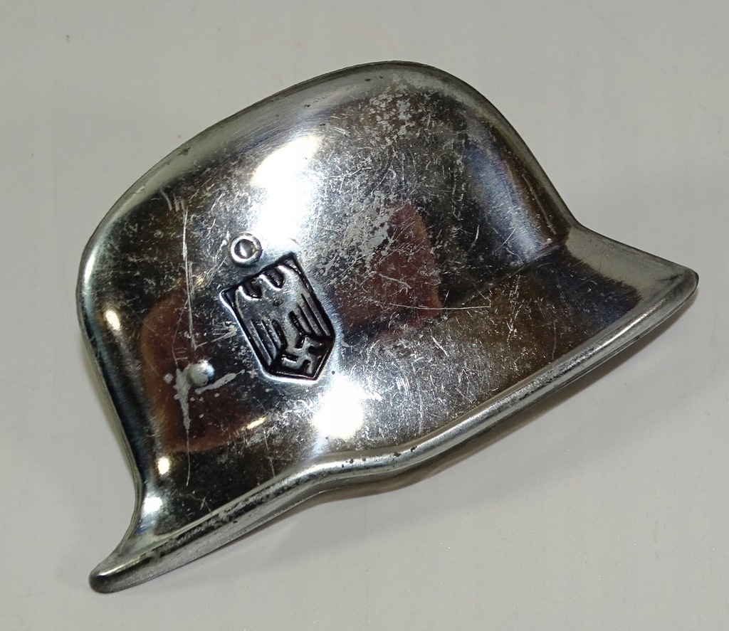 Emblemat III Rzesza hełm oryginał na śrubę - 13714423195 - oficjalne ...