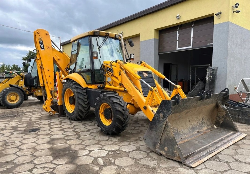JCB 3CX Koparko-ladowarka JCB 3CX z Danii, 867... - 14069718081 - oficjalne archiwum Allegro