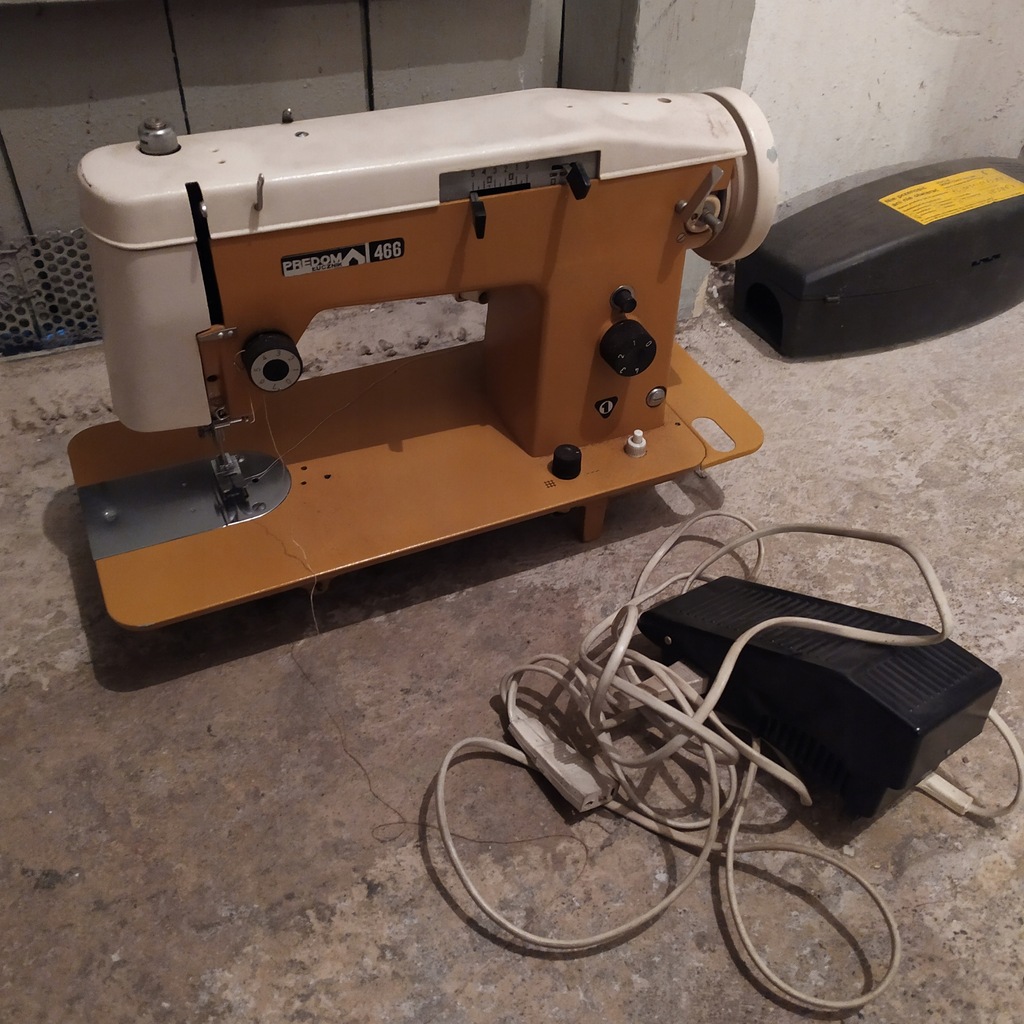 Maszyna do szycia Predom Łucznik 466 PRL - 13628350582 - oficjalne ...