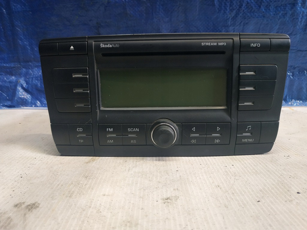 RADIO FM CD ORYGINALNE SKODA OCTAVIA II 2 - 9208120614 - oficjalne ...