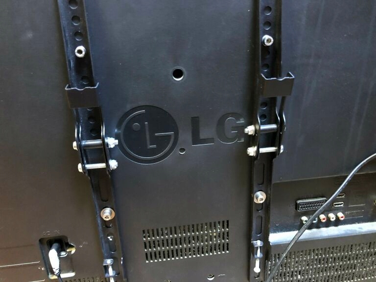 TELEWIZOR LG 42CS460 KOMPLET - 10875334649 - oficjalne archiwum Allegro