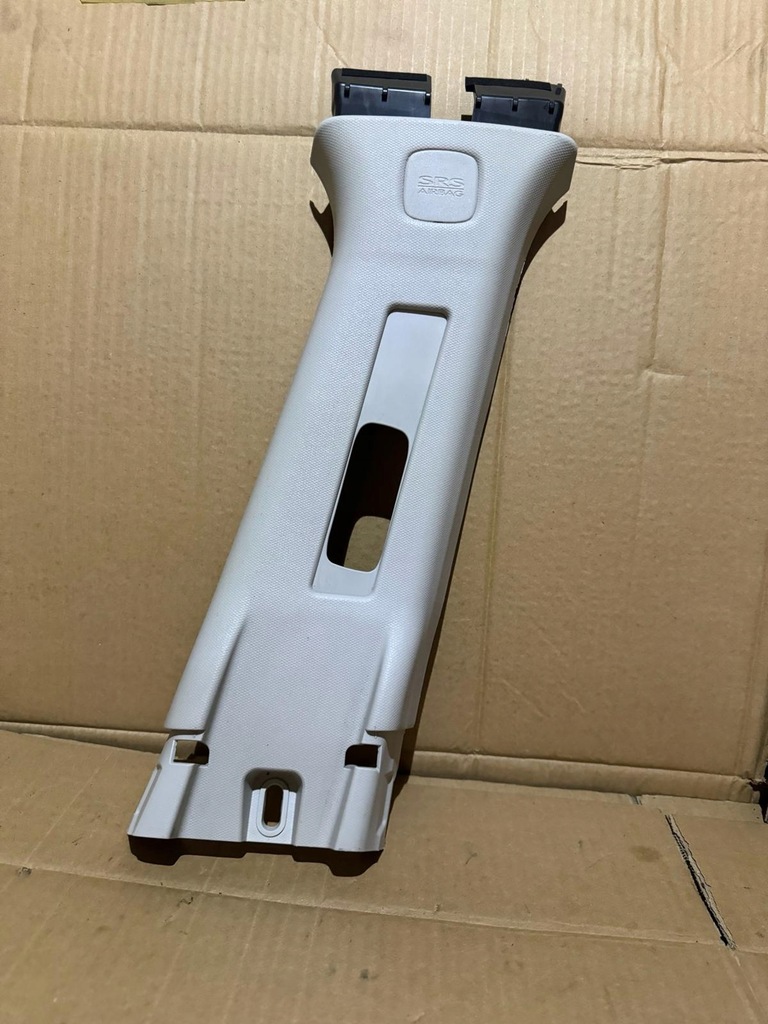 OSŁONA POSZYCIE SŁUPKA PRAWE SUBARU XV II 2020 r W-WA 94053 FL00A ...