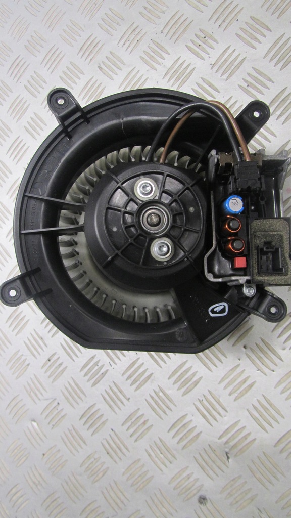 WENTYLATOR NADMUCHU DO MERCEDESA W211 2308210251 - 13311314109 ...