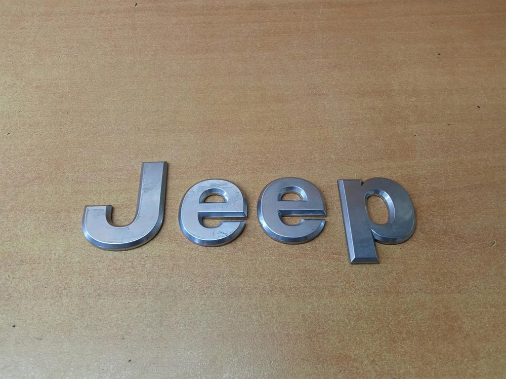 ZNACZEK EMBLEMAT BŁOTNIKA JEEP WRANGLER JL IV - 12112049015 - oficjalne ...