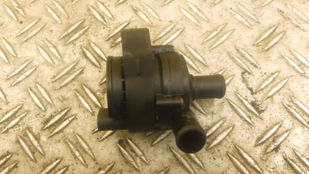 MERCEDES W211 POMPA OBIEGU WODY 2118350028 - 10636400484 - oficjalne ...