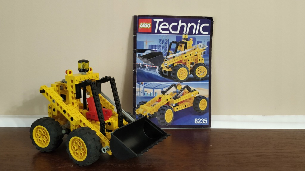 Lego Technic 8235 Front End Loader - 11918766204 - oficjalne archiwum ...