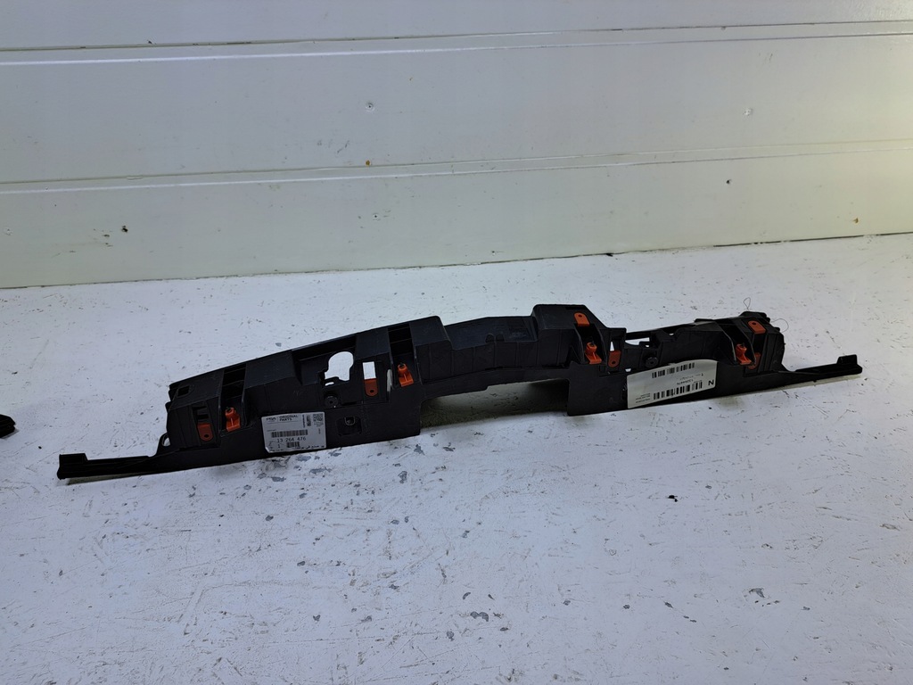 OPEL ASTRA J ŚLIZG ZDERZAKA PRZÓD POD GRILL NOWY - 13685829867 ...