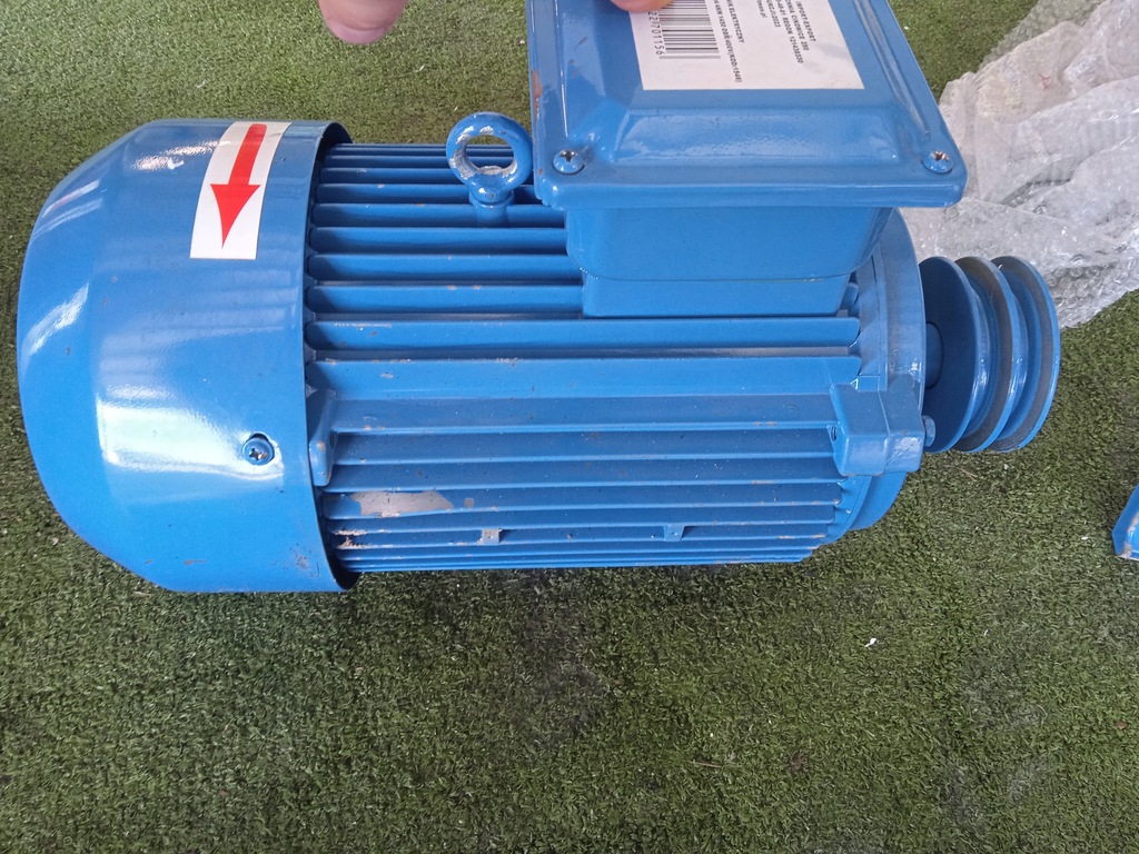 Silnik elektryczny trójfazowy 4kW 1450obr. - 14415492384 - oficjalne archiwum Allegro