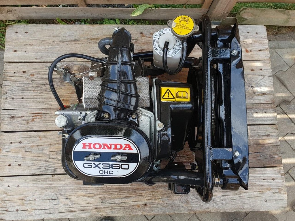 SILNIK SPALINOWY Benzynowy HONDA GX 360 12KM 390 - 7423171079 ...