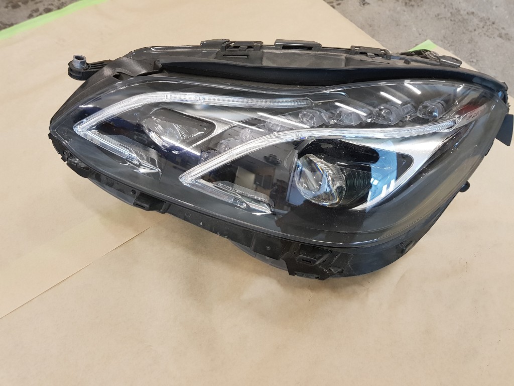 MERCEDES E W212 LIFT reflektor FULL LED 2128202339 - 7341273404 ...