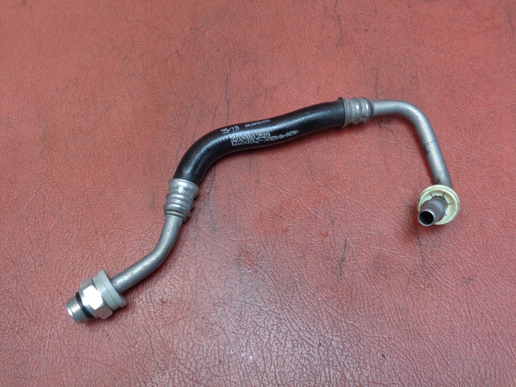 Przewód oleju skrzyni Mercedes W205 2.0 CGI 2019r - 12352670512 ...