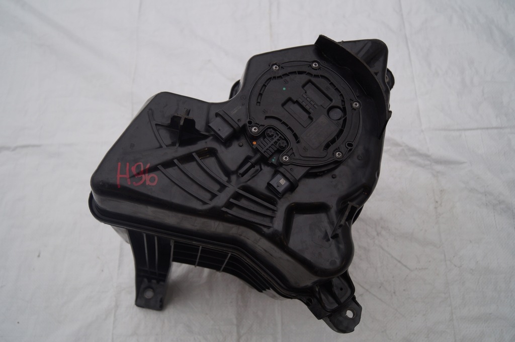 ZBIORNIK POMPA ADBLUE MERCEDES SPRINTER W907 W910 - 12961649999 - oficjalne archiwum Allegro