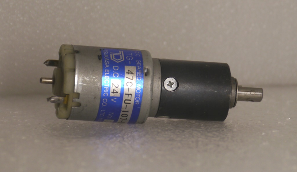Silnik 24VDC TG-47C-FU-107-D644 z przekładnią - 13447493104 - oficjalne ...