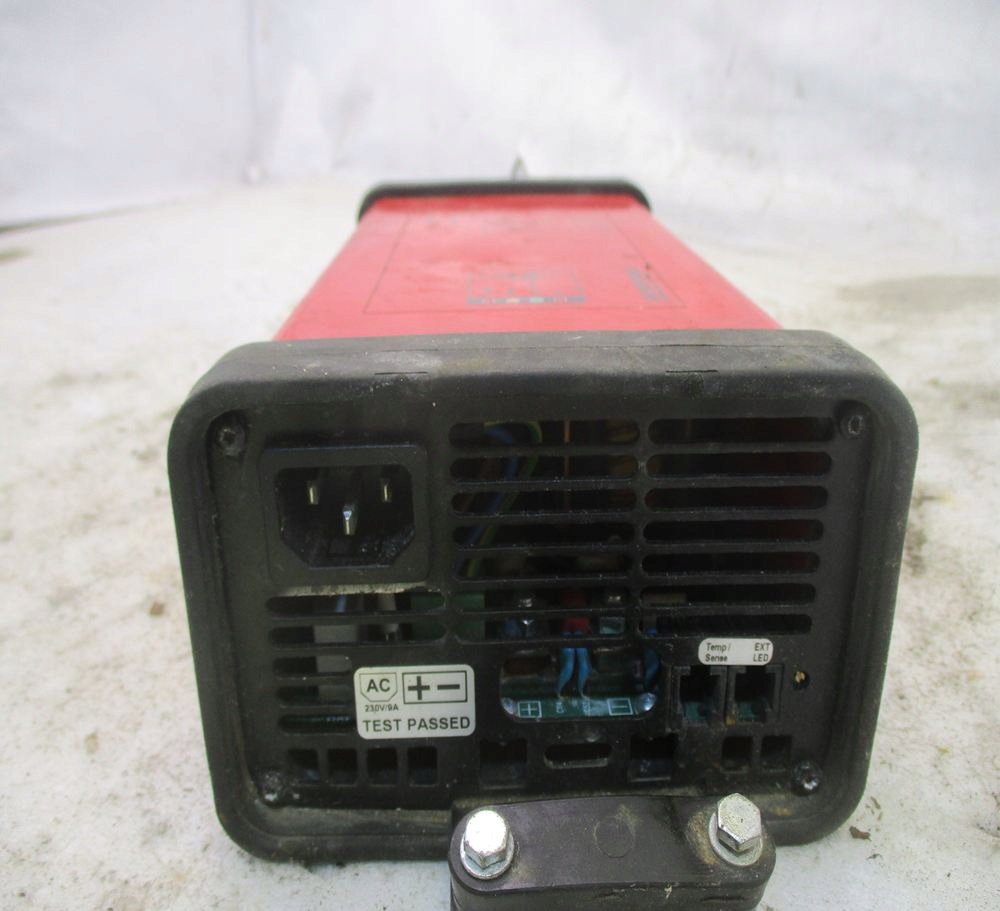 PROSTOWNIK ŁADOWARKA MICROPOWER SMC-HF 1600 TRAKCJ - 12282611947 - oficjalne archiwum Allegro