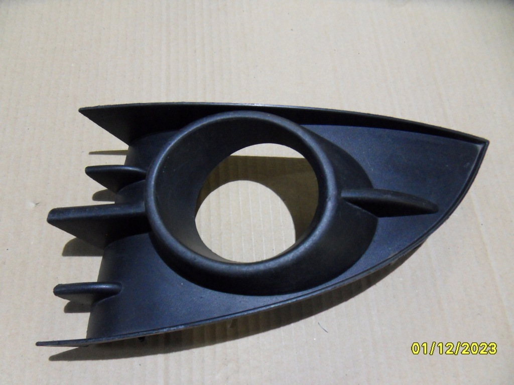 KRATKA HALOGENU LEWA RENAULT SCENIC II LIFT P0009764 - 14811690001 - oficjalne archiwum Allegro