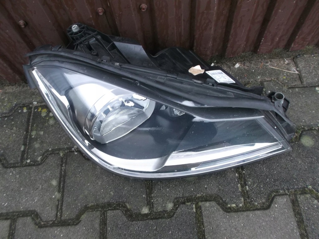 MERCEDES C W204 LIFT lampa A2048209659 czarna - 13314778250 - oficjalne ...