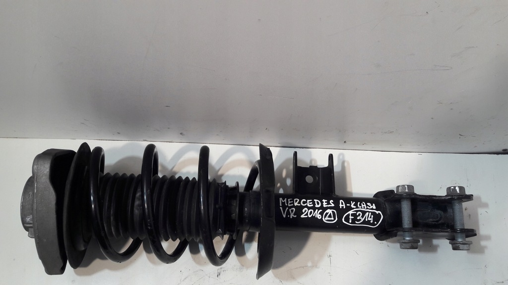 MERCEDES W117 W176 AMORTYZATOR PRAWY PRZÓD MCPHERSON A2463230020 ...