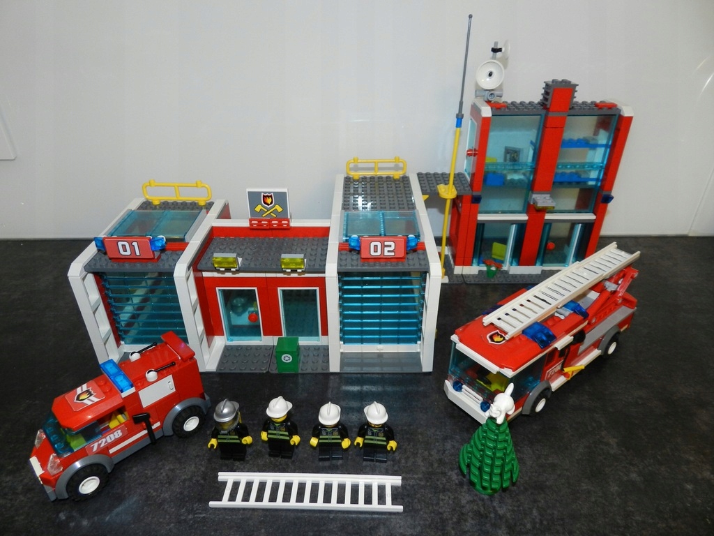 Lego City straż 7208 Remiza *Fire Station *2010 - 11463803047 ...