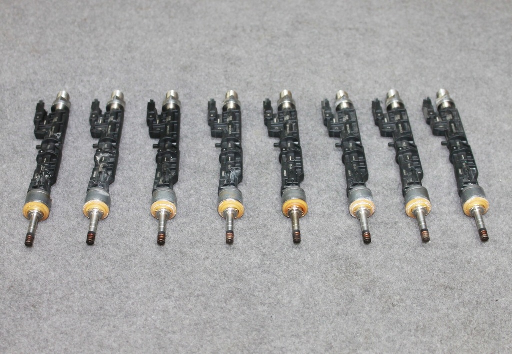 BMW G30 F90 G11 G15 F92 G05 - S63 N63 WTRYSKIWACZ - 10768265082 ...