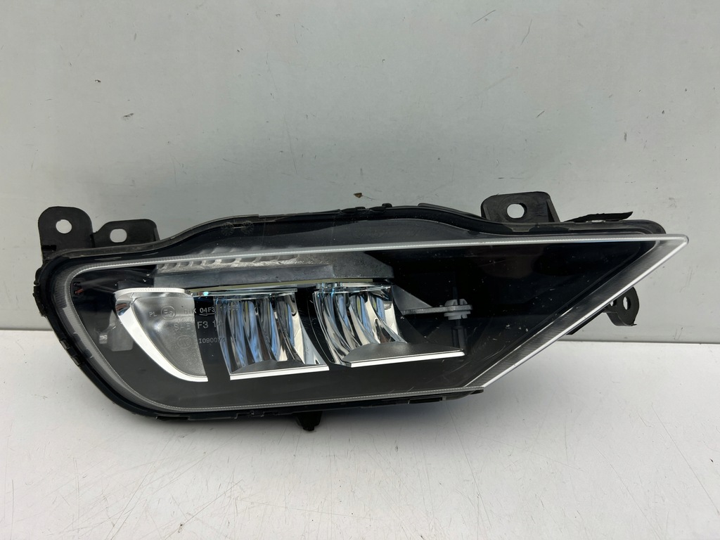 VOLVO V90 S90 XC60 XC90 HALOGEN PRZEDNI PRAWY DRL LED ORYGINAŁ ...