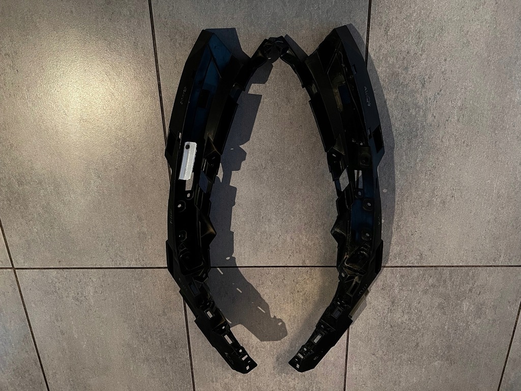 HYUNDAI IONIQ PRAWY LEWY SLIZG 86526-GI000 - 15043340533 - oficjalne ...