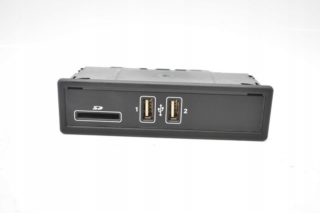 CZYTNIK KARD SD GNIAZDO USB A2138200401 W205 W213 - 8343900141 ...