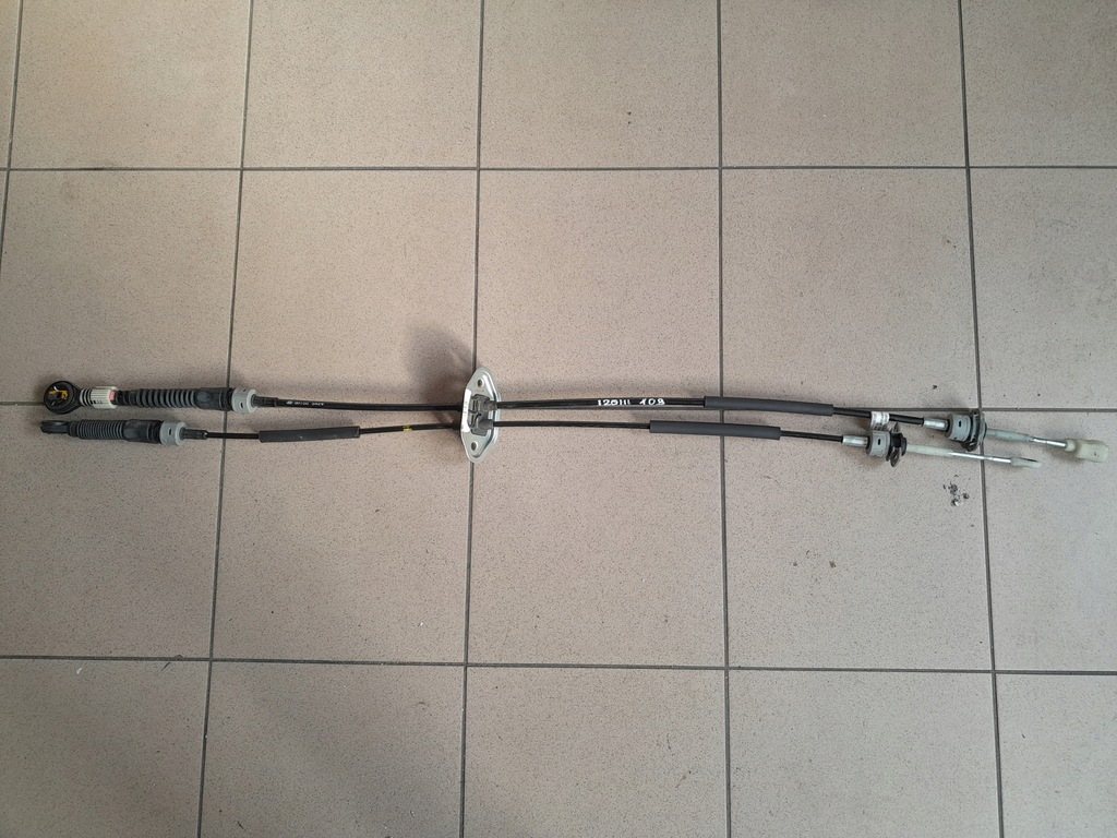 HYUNDAI I20 III 2020- 1.2B LINKI ZMIANY BIEGÓW - 12329661033 - oficjalne archiwum Allegro