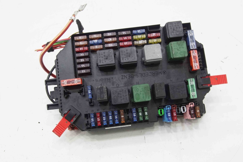 SKRZYNKA BEZPIECZNIKÓW MODUŁ SAM STEROWNIK MERCEDES W221 LIFT ...