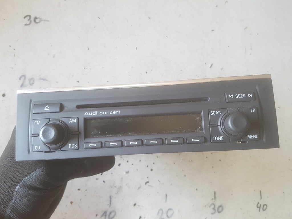 AUDI A4 B6 00-04r RADIO CD RADIOODTWARZACZ - 12570955042 - oficjalne archiwum Allegro