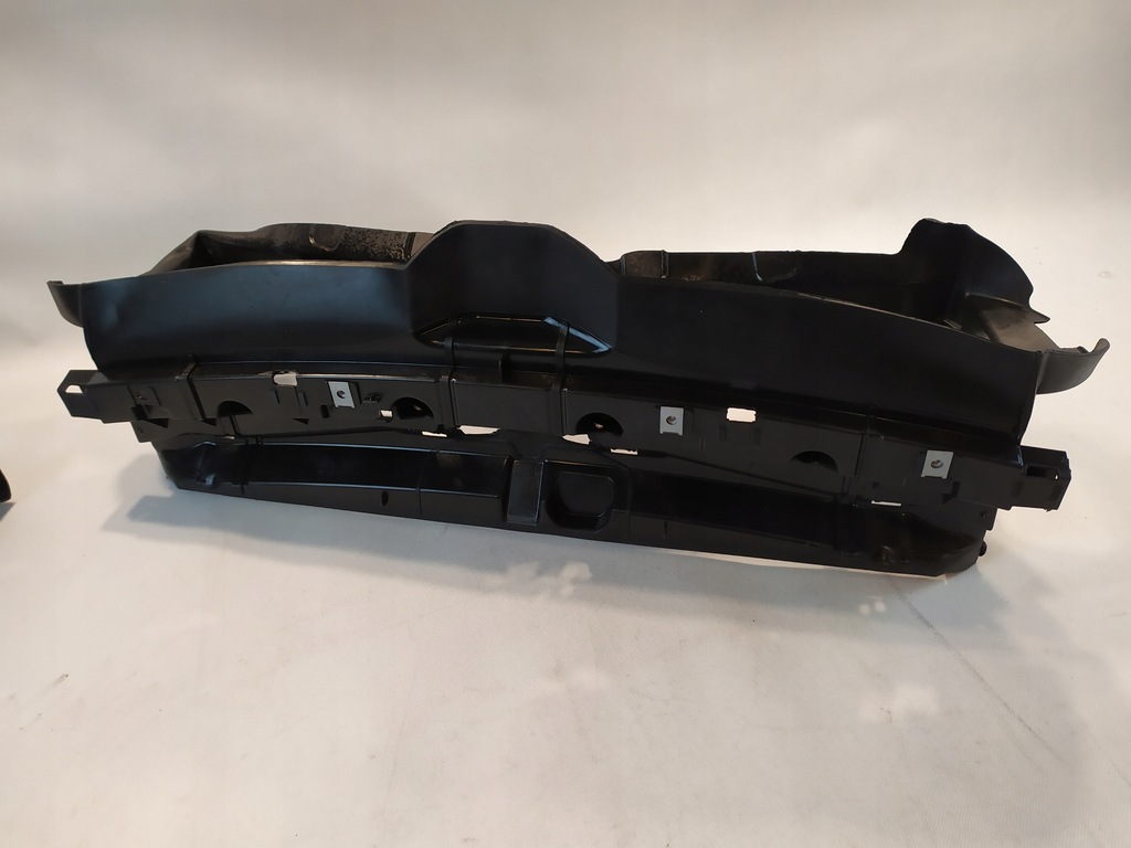 WLOT KIEROWNICA POWIETRZA BMW F34 - 13204596697 - oficjalne archiwum ...