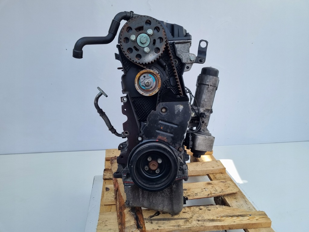 SILNIK Audi A4 B6 1.9 TDI 130KM 00-04r pali AVF - 12166739060 - oficjalne archiwum Allegro