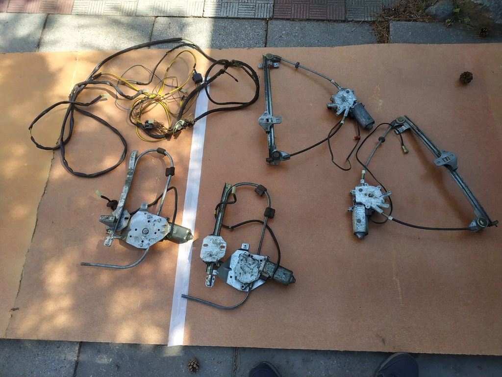 Audi 80 B2 elektrycznych szyb podnosniki mechanizm - 8211588728 ...