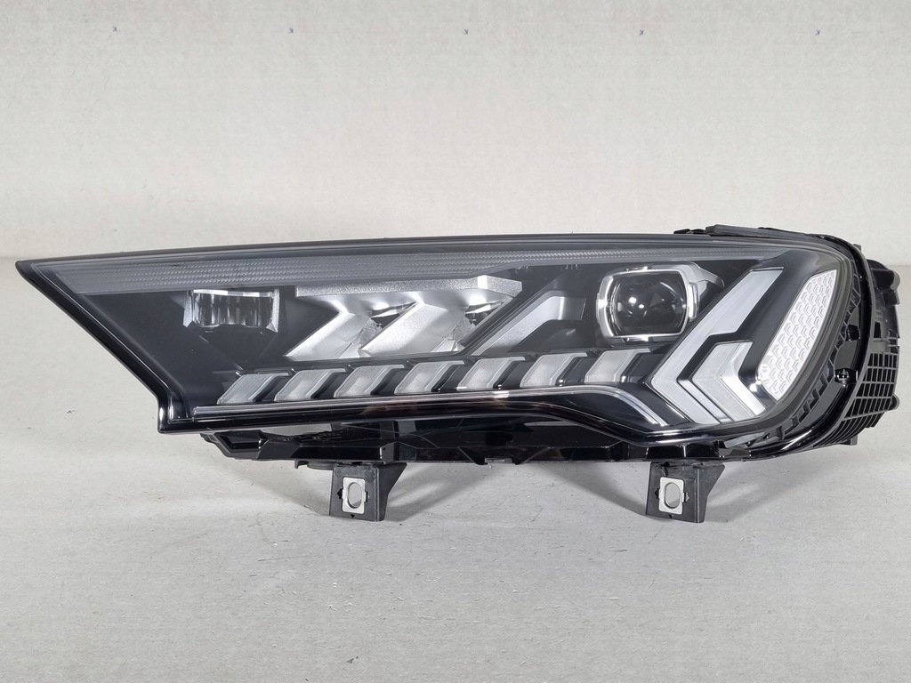 AUDI Q7 LIFT 4M0 FULL LED MATRIX LAMPA LEWA PRZÓD - 12452360981 ...