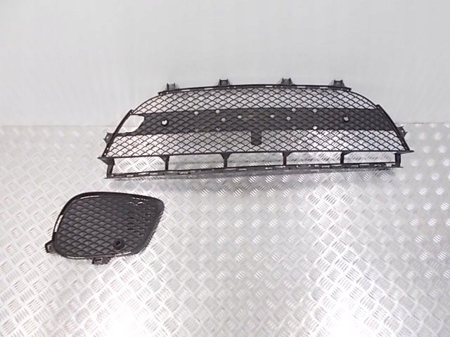 KRATKA PRAWA MERCEDES GLE AMG A2928855422 ORYGINAŁ - 11183601368 ...