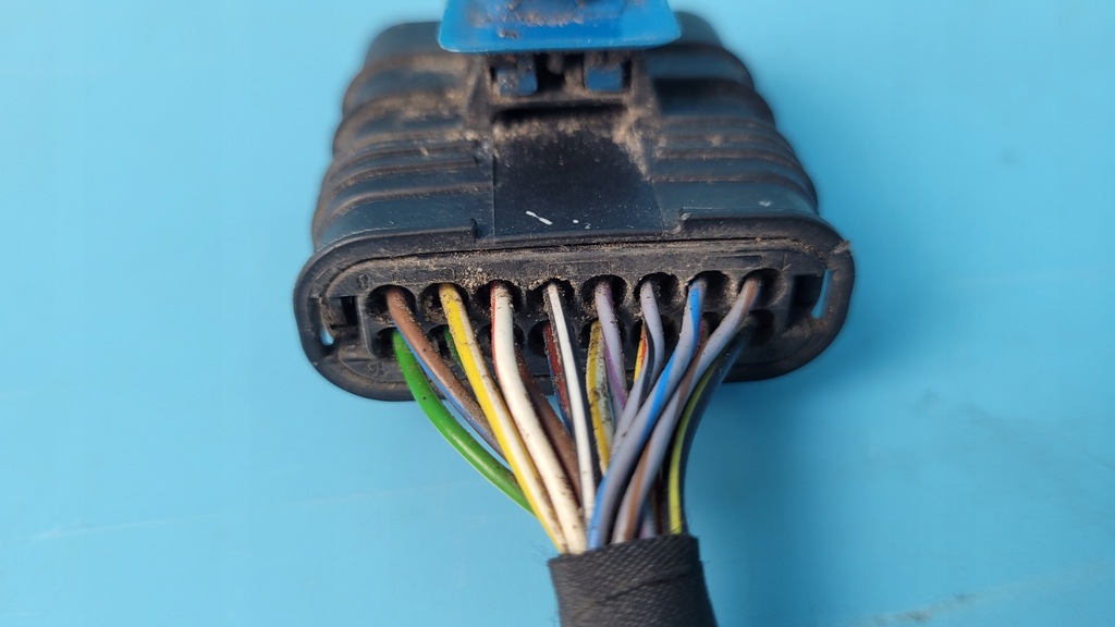 MERCEDES KOSTKA WTYCZKA A0001534524 16 PIN - 12292646345 - oficjalne ...