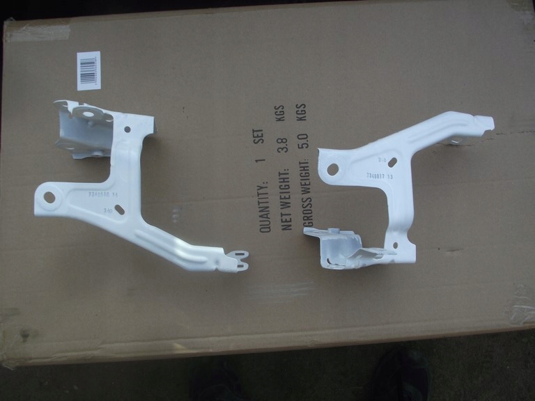 WPORNIK MOCOWANIE BŁOTNIKA LEWY PRZÓD BMW G30 G31 - 10488937982 ...