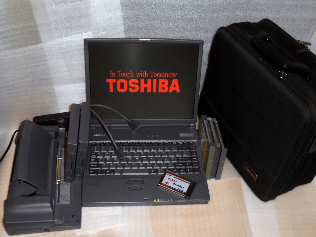 Toshiba Tecra 8000 Stacja Dokująca Torba KOMPLET - 8962376190 ...