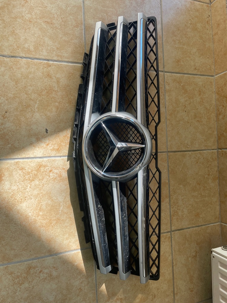 Mercedes X204 W204 GLK grill atrapa oryginał - 12657154930 - oficjalne ...