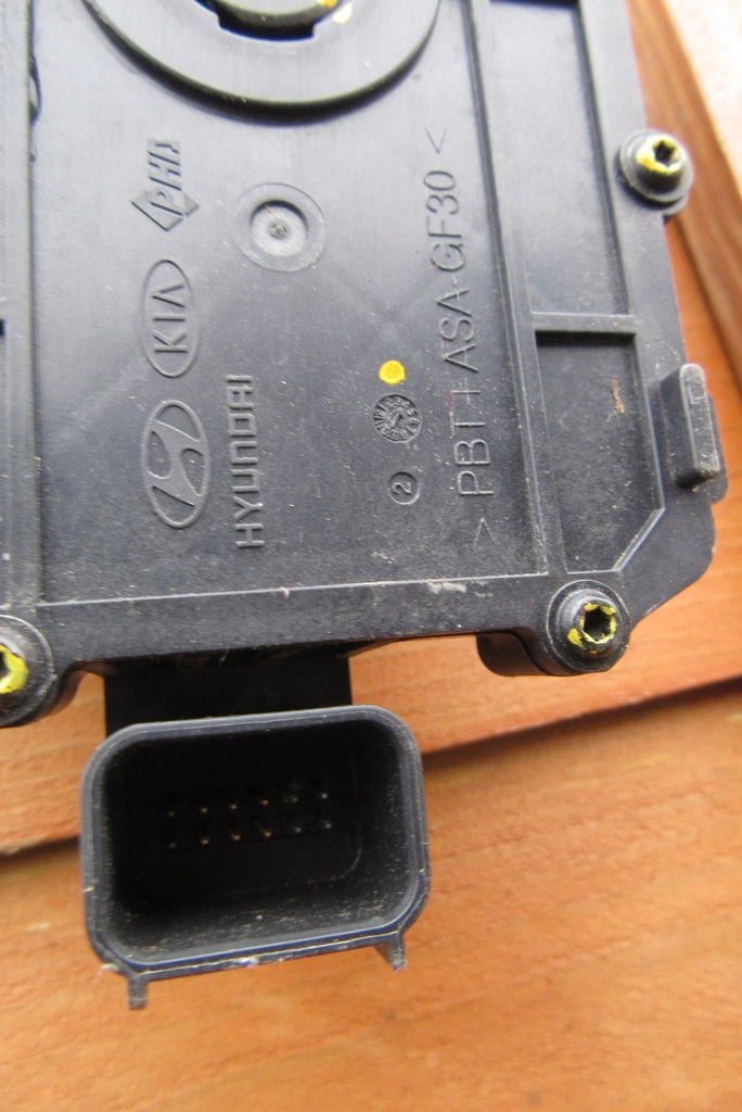 CZUJNIK PIESZEGO HYUNDAI TUCSON III TL 79170-D7500 - 8863289119 ...