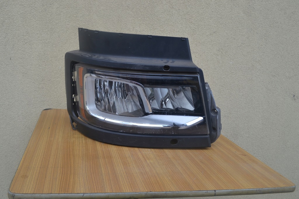 LAMPA PRAWY PRZÓD PRAWA PRZEDNIA SCANIA R FULL LED - 12422471583 ...