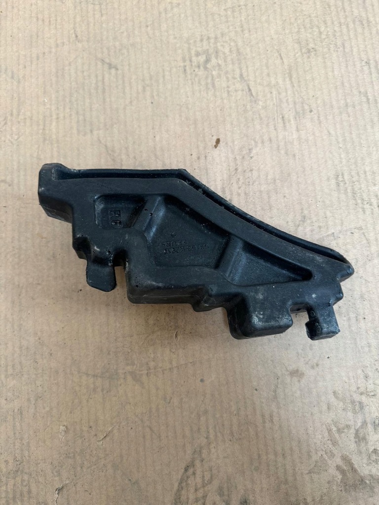 WYGŁUSZENIE BŁOTNIKA PRAWE TOYOTA YARIS CROSS KROSS 53153-K2010 ...