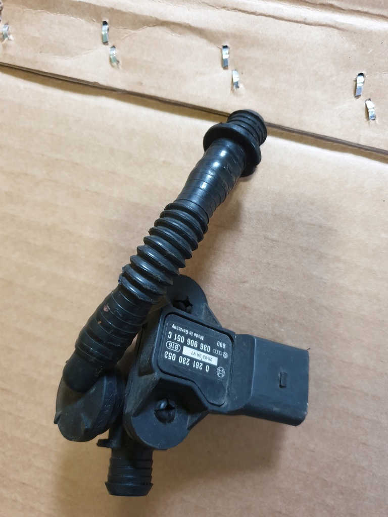 VW AUDI RURKA PRZEWÓD PODCIŚNIENIA 3B1611931F - 9024858399 - oficjalne ...