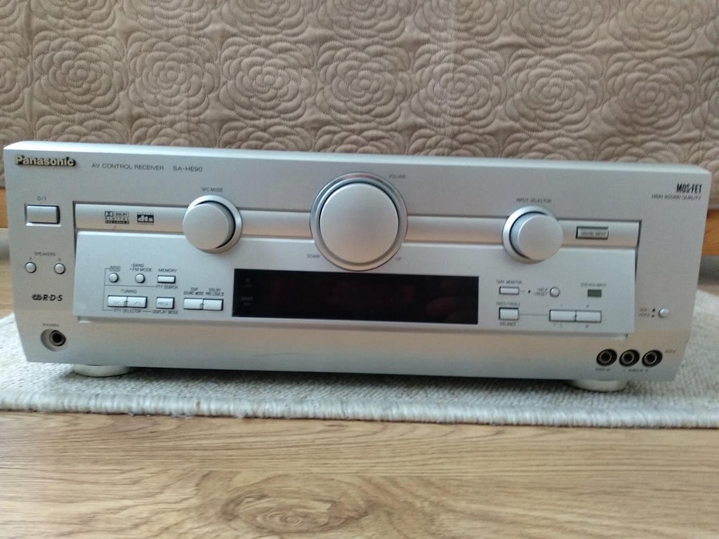 AMPLITUNER PANASONIC SA-HE90 / PILOT - 13192013068 - oficjalne archiwum Allegro