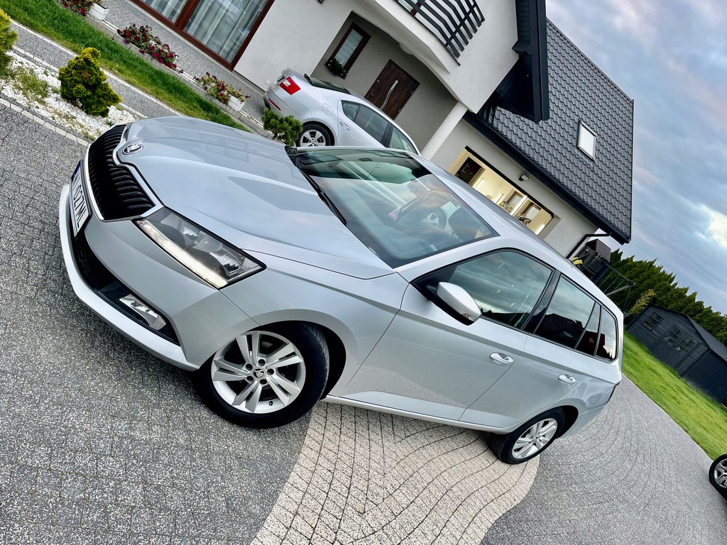 Salon POLSKA FABIA B/GAZ ALU KLIMA PDC ASO #DOSTAW - 12745793914 - oficjalne archiwum Allegro