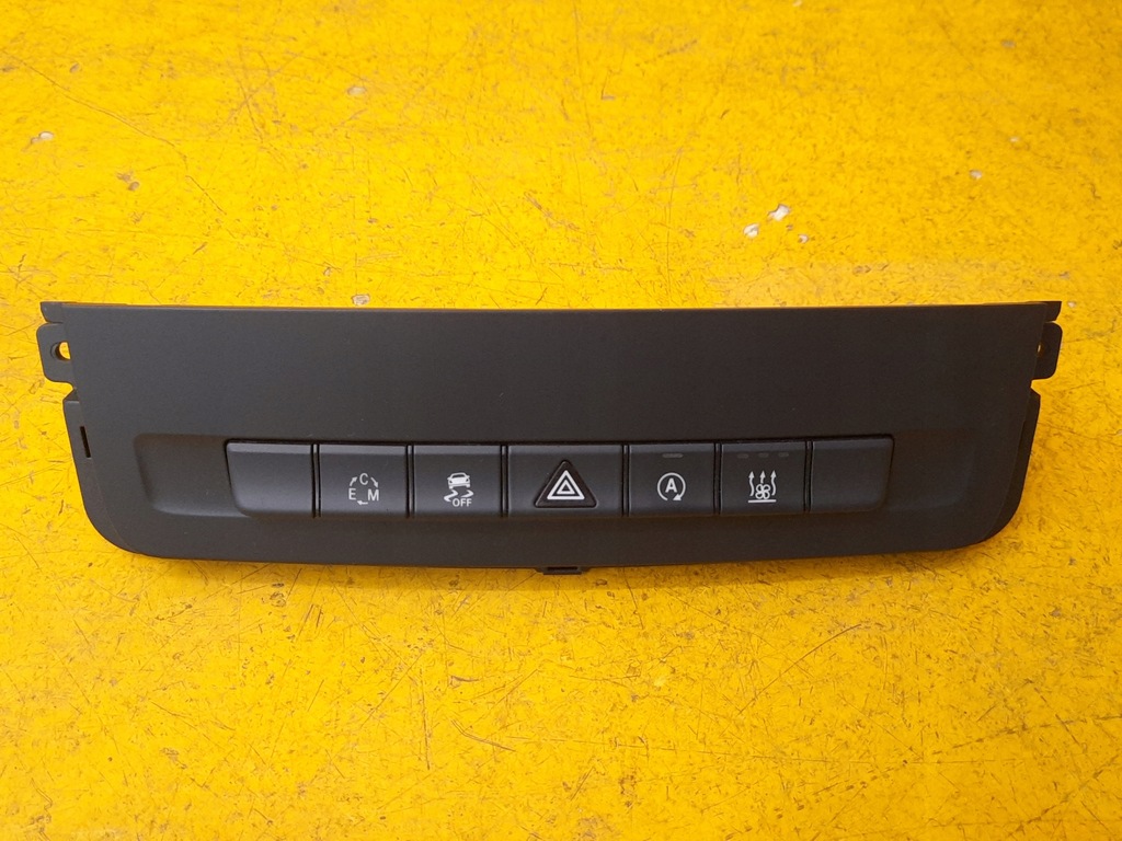 MERCEDES W447 PANEL PRZEŁĄCZNIKÓW 4479055001 - 12677800911 - oficjalne ...