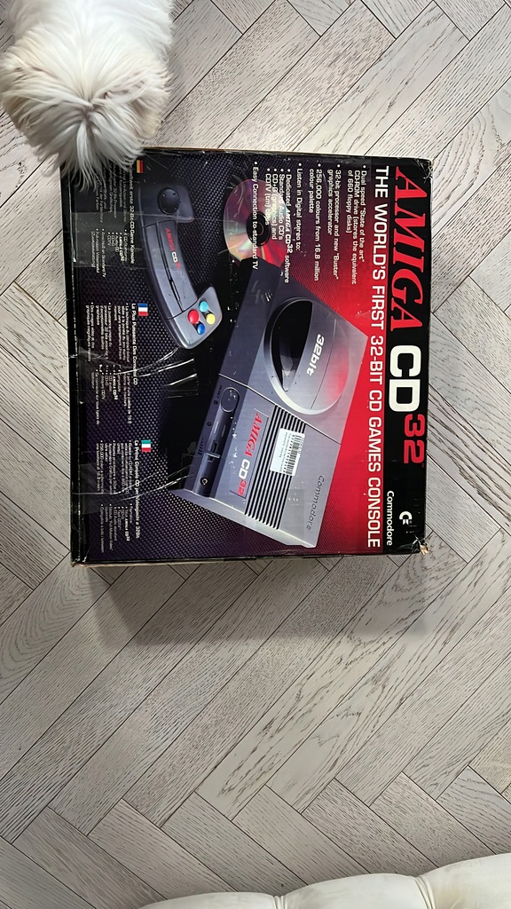 Amiga CD32 - 14765375108 - oficjalne archiwum Allegro