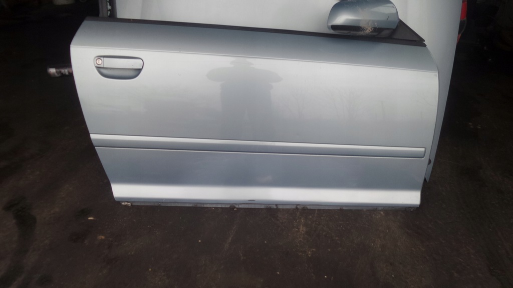 AUDI A3 8P 3D DRZWI PRAWE LZ7R - 7911432793 - oficjalne archiwum Allegro